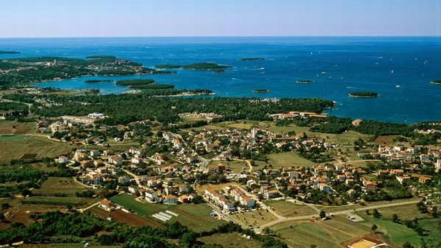 Namestitve v Funtani